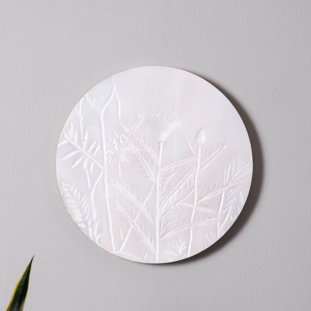 White Wooden Wall Plate – Rustic Bloom Carved Design