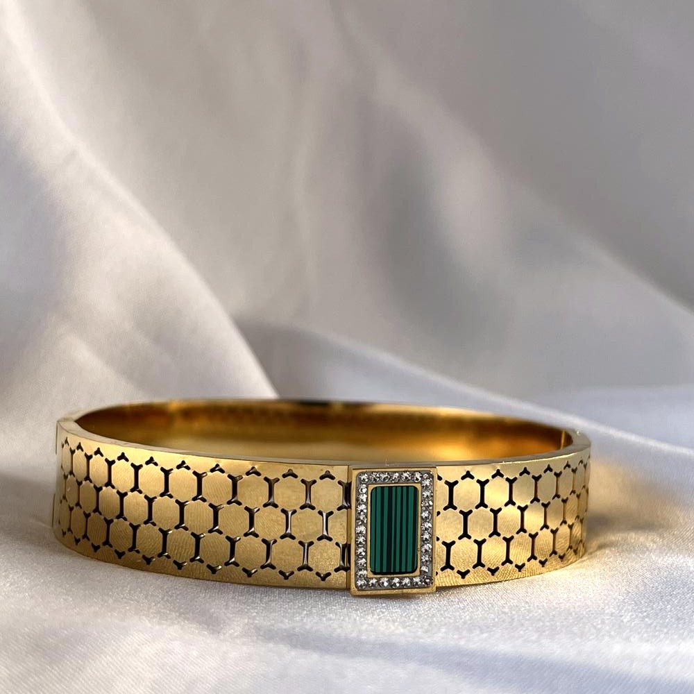 Buy 18K Gold Plated Emerald Green Zirconia Kada